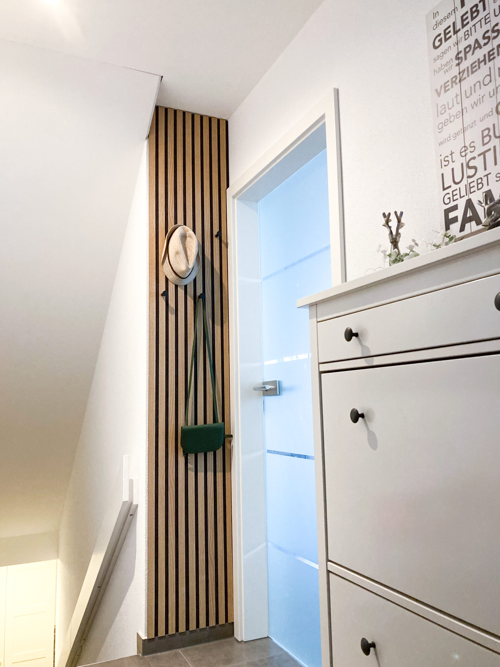 4 Schritte zum DIY Wandpaneel – DESIRI-INSPO